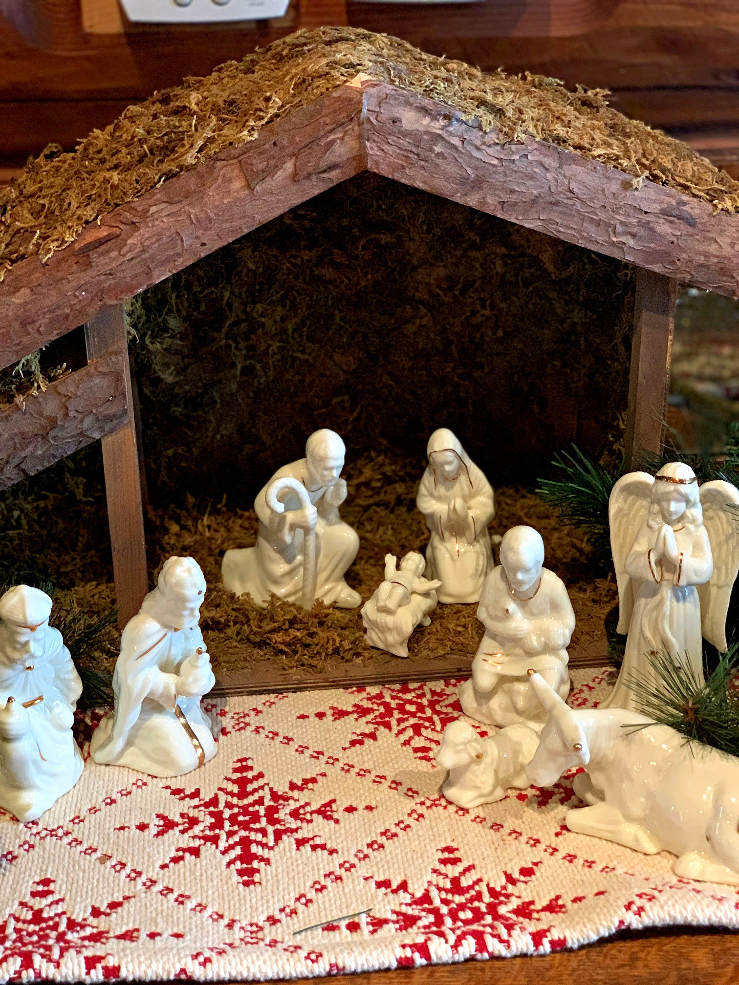 16 Christmas Traditions to Bring Meaning and Memories to the Advent ...