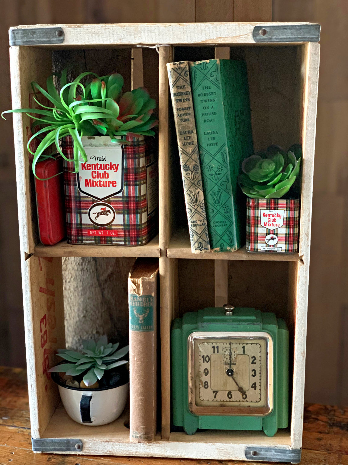 Vintage Home Style- Decorating with Soda Crates ~ White Arrows Home