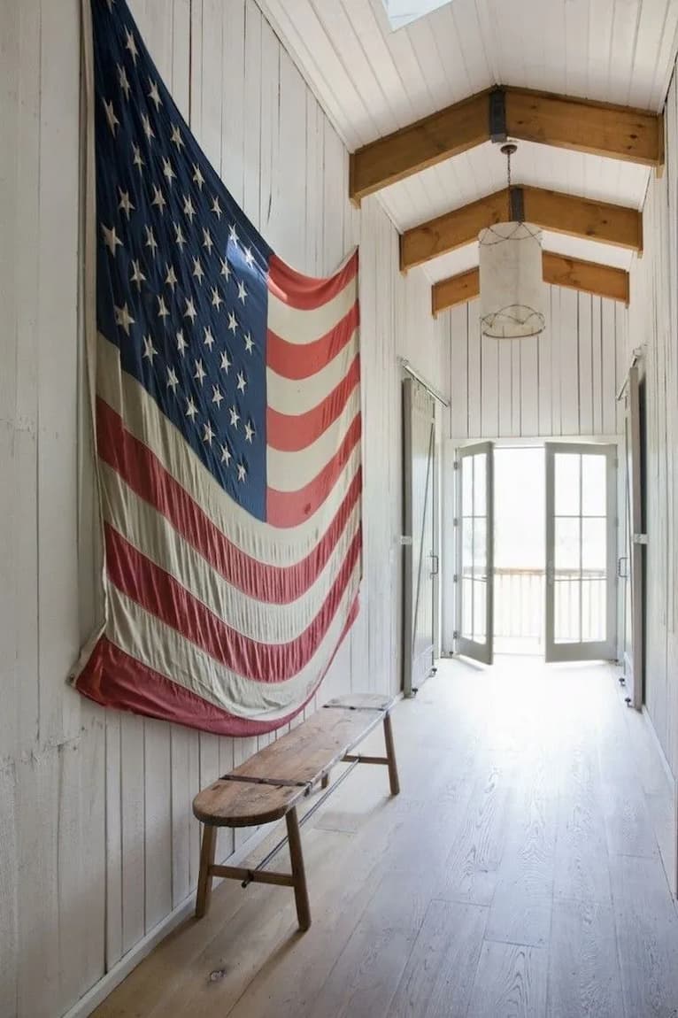 Patriotic Decor For Memorial to Labor Day ~ White Arrows Home